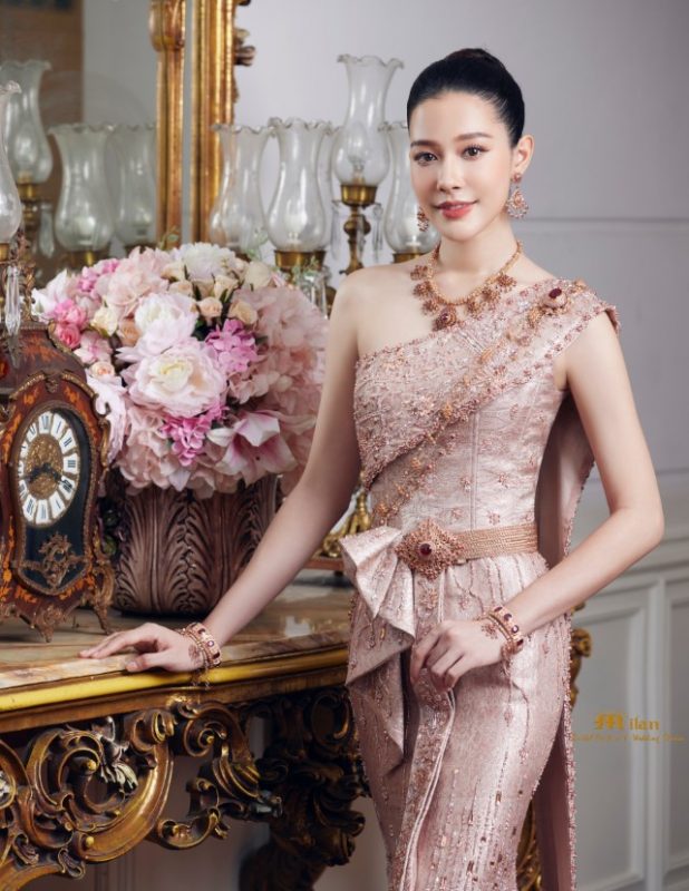 Beautiful Sweet Bride by Lalina - Milan Bridal Couture & Wedding Studio