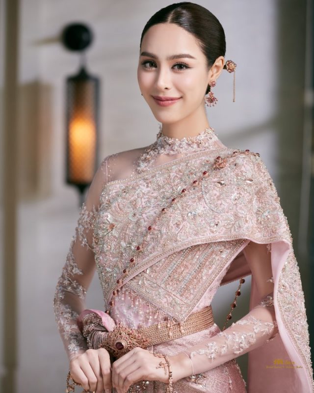 Beautiful Sweet Bride by Lalina - Milan Bridal Couture & Wedding Studio